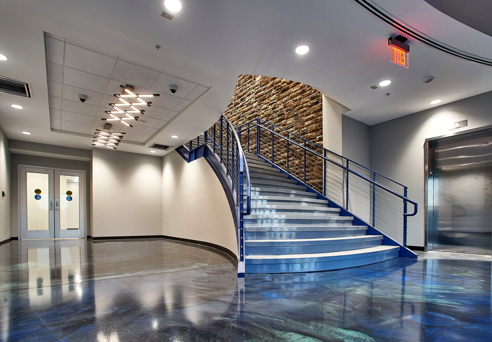 Hangar Building 100 Renovation - C&S Companies